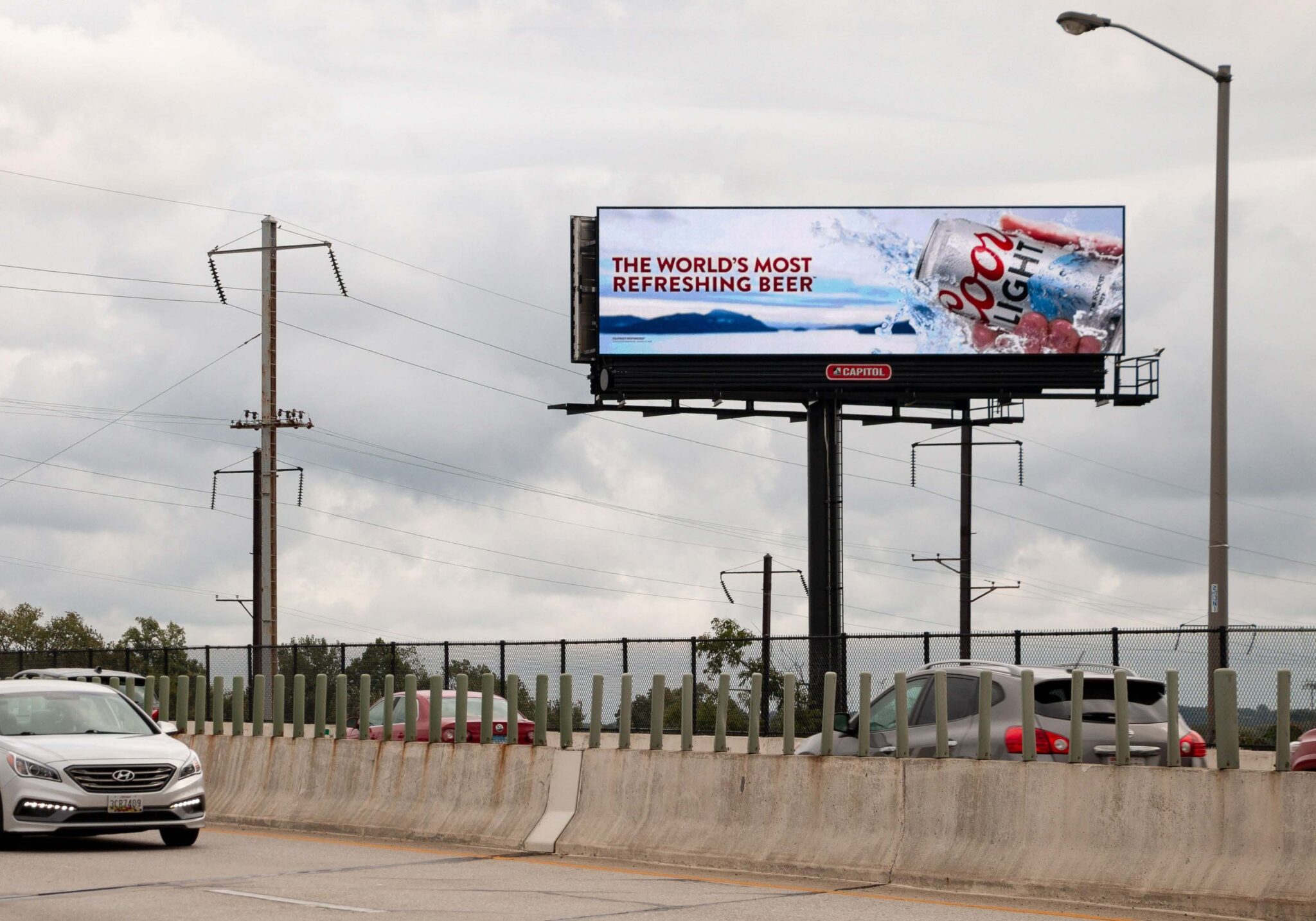 Digital Billboards vs. Static Billboards: Which Is Right for Your Campaign?
